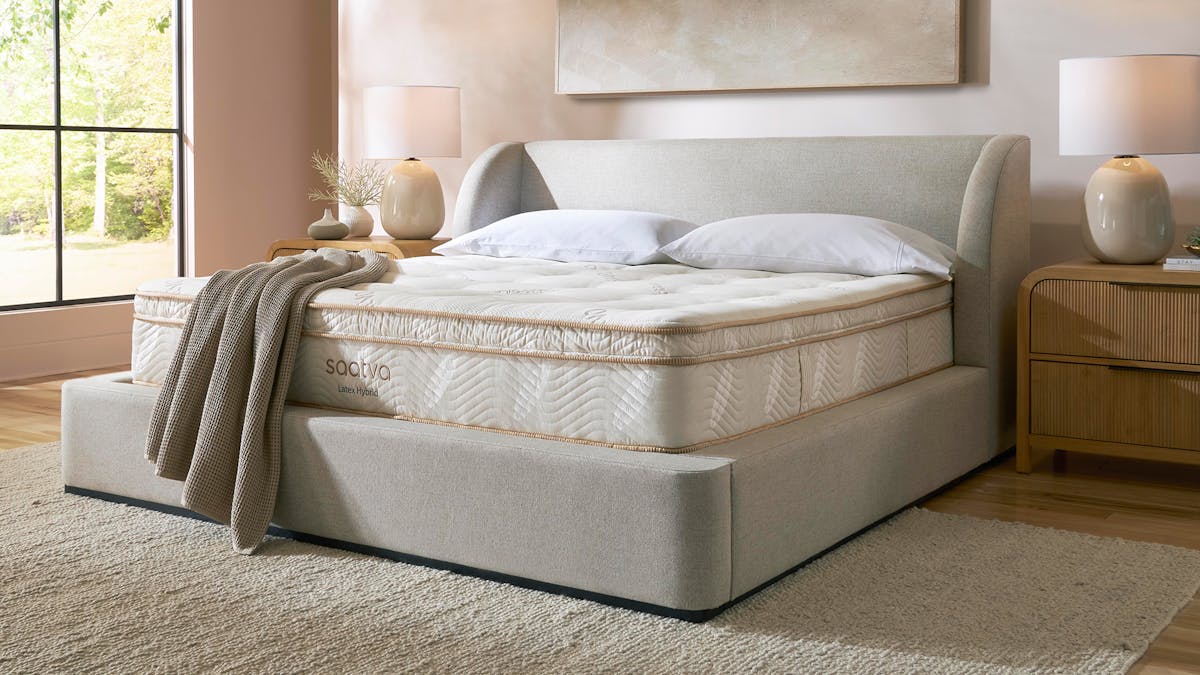 Latex Hybrid Mattress - Saatva Latex Hybrid - Mattresses | Saatva